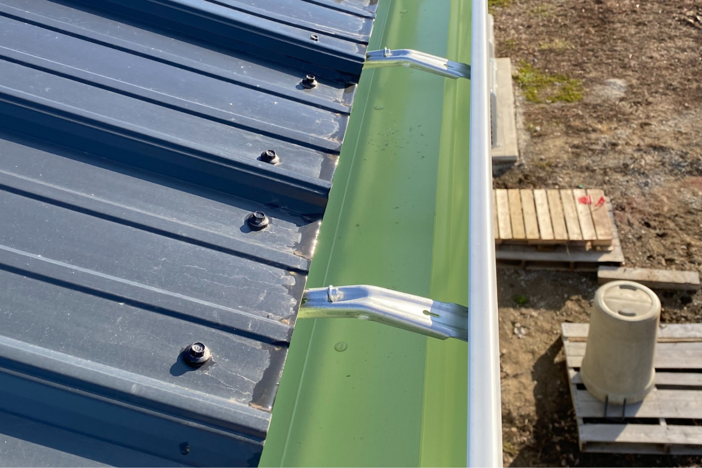 Gutter Guards, Cleaning & Installation In Smithville, MO